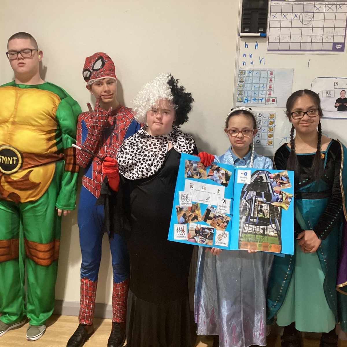 Priory Woods School & Arts College - G3 World Book Day